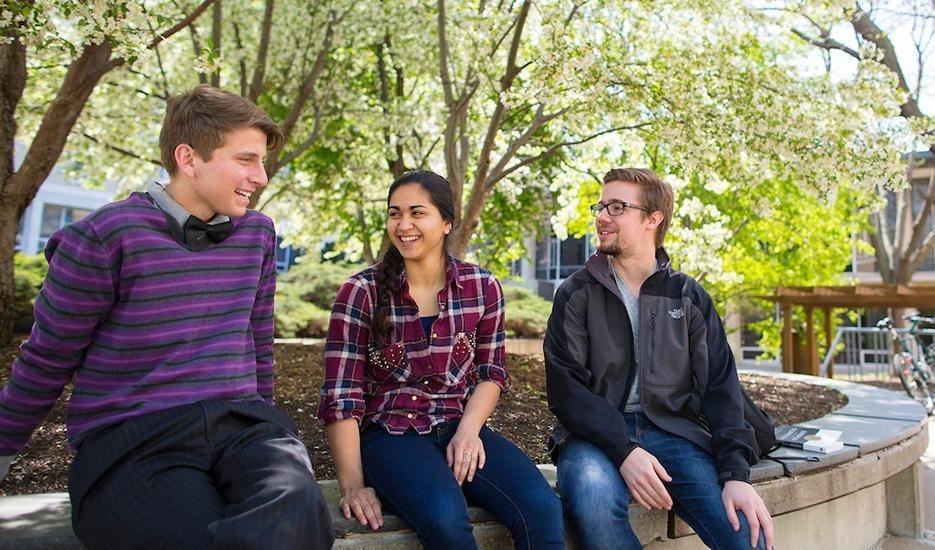 Dean's Fellows Program - College of Arts and Sciences - Creighton ...