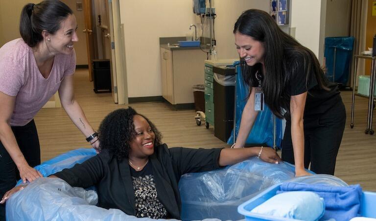 Nurse-Midwifery / Women's Health Nurse Practitioner Student Emergency ...