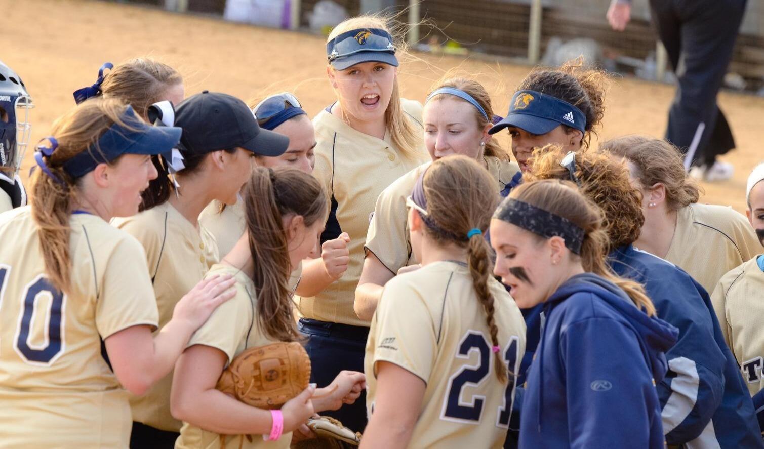 Z FY25 Women's Softball - TCNJ Day of Giving
